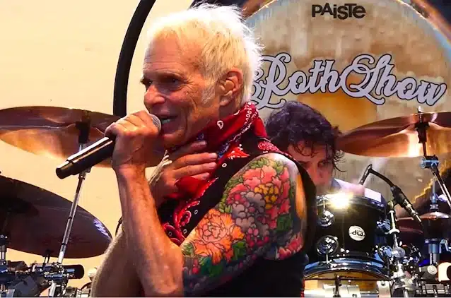 DAVID LEE ROTH Performs VAN HALEN Classics On Stone Pony Summer Stage ...